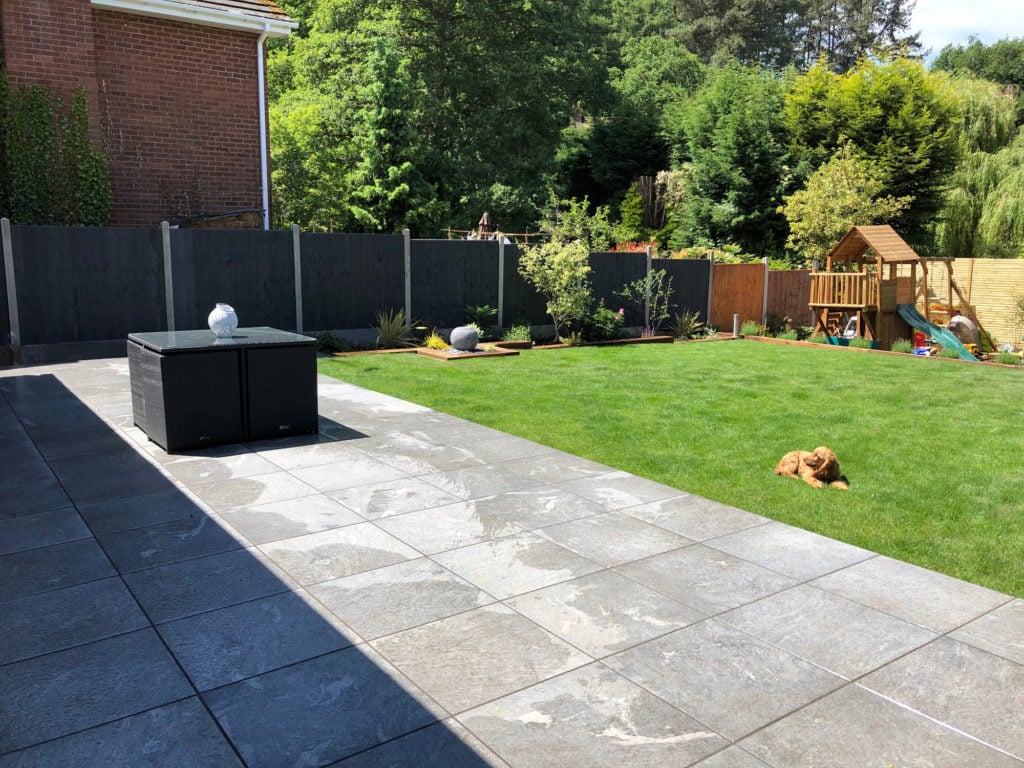 Caroline & Simon - The Fifth Room Garden Design