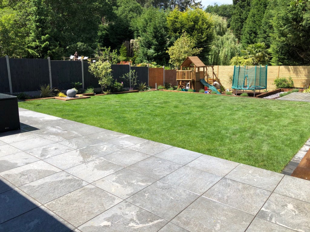 Caroline & Simon - The Fifth Room Garden Design