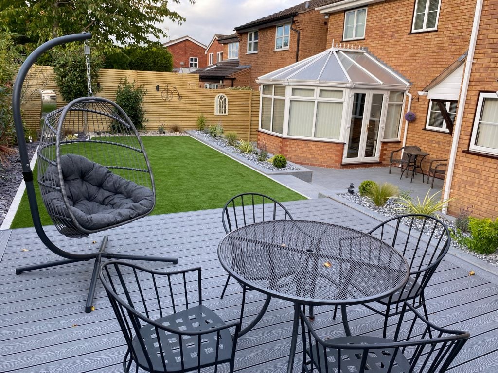 John & Val - The Fifth Room Garden Design