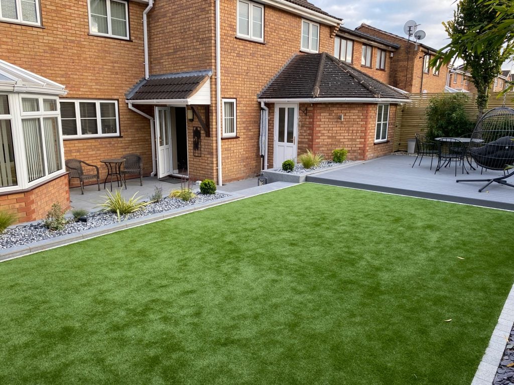 John & Val - The Fifth Room Garden Design